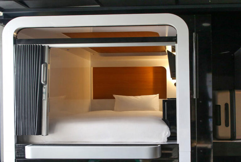 First Cabin International Hawaii